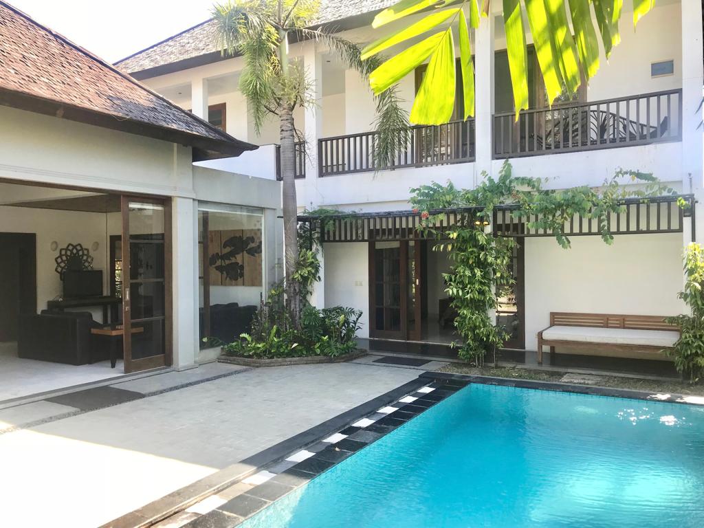 4 Bedroom beachside villa in Jimbaran « Swarga Property