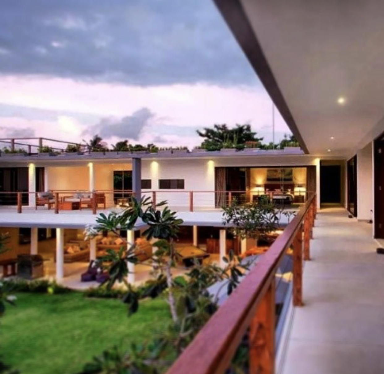 6 bedrooms Luxury Villa in Jimbaran « Swarga Property